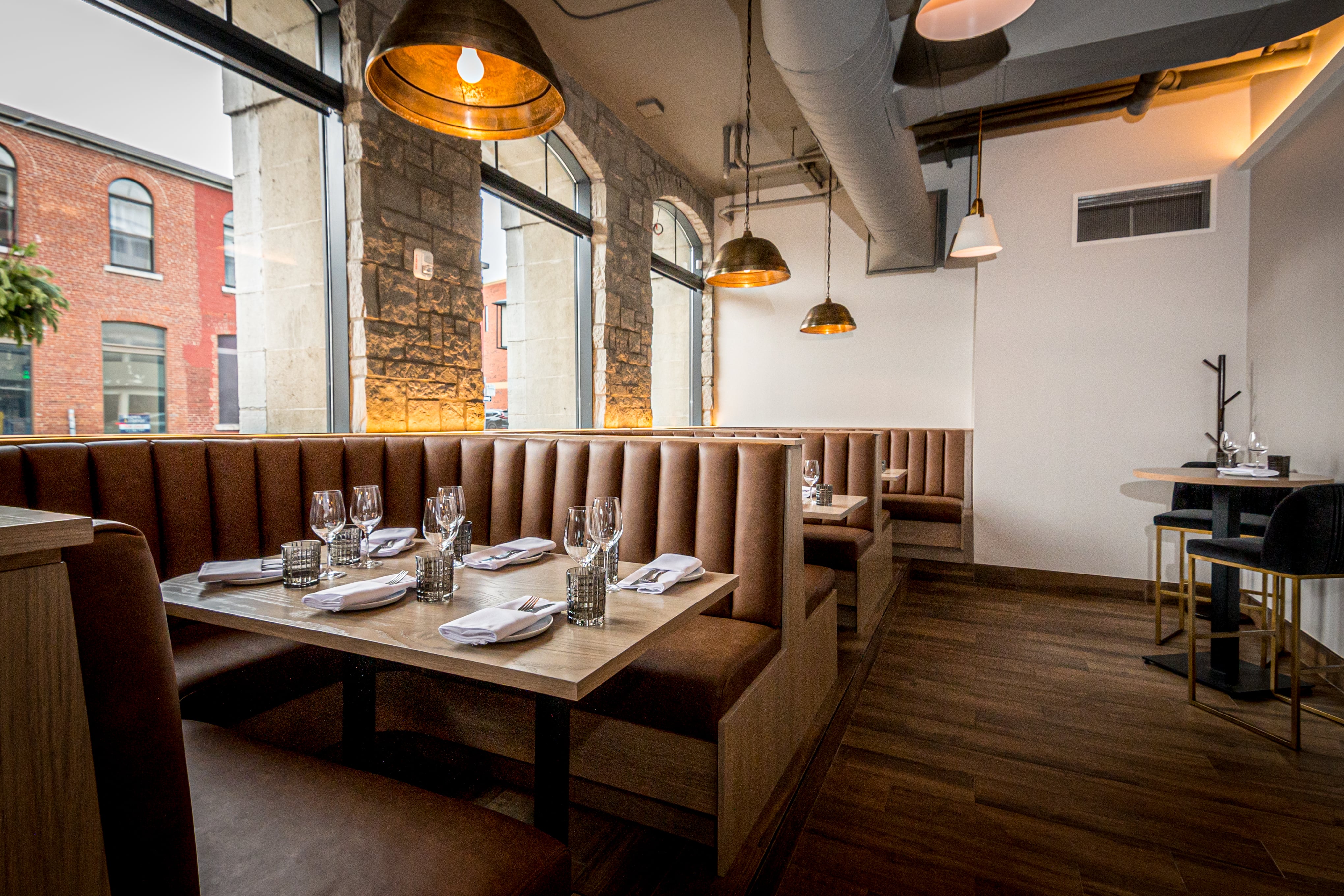 Gallery | HEIST RESTAURANT + WINE CLUB